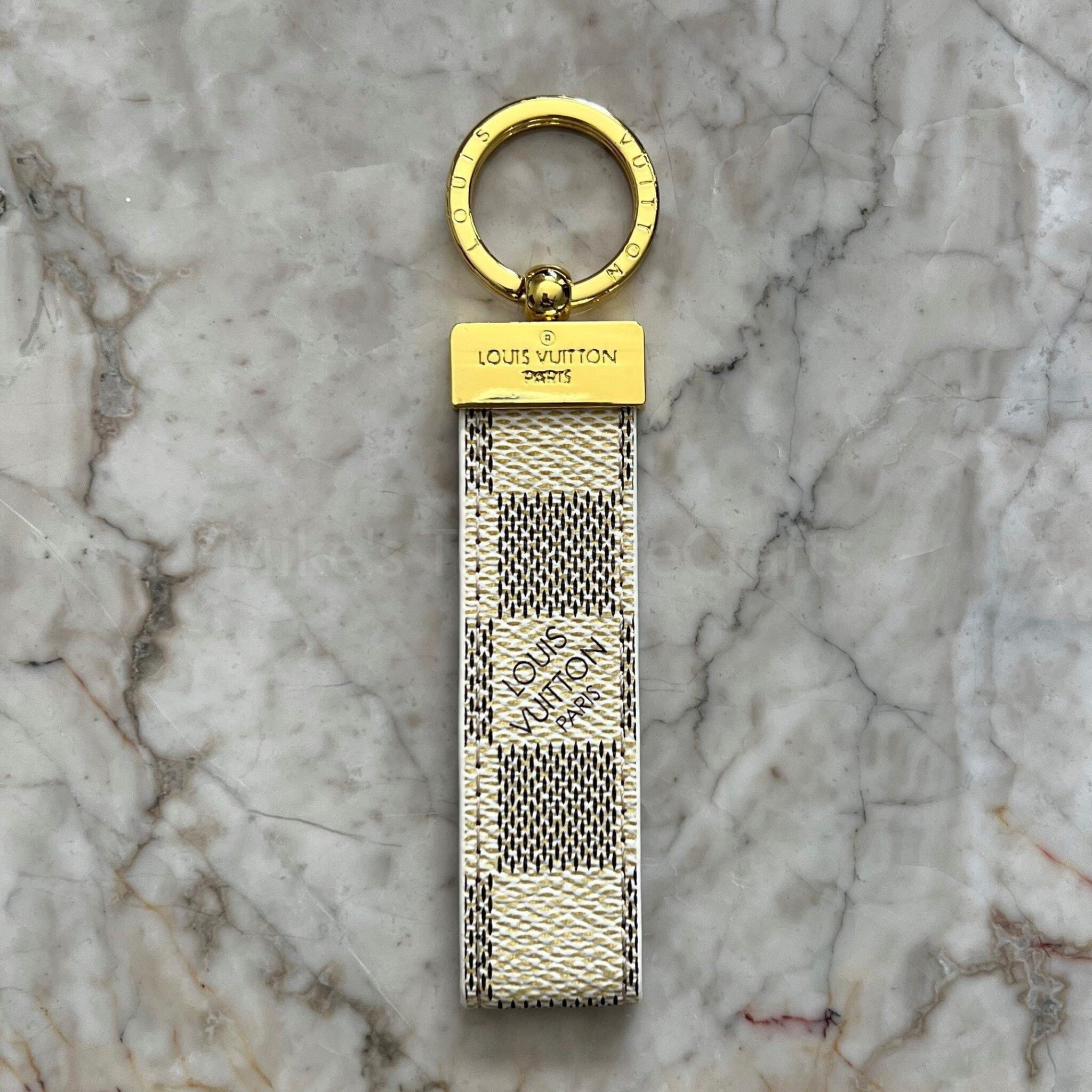 White Grid Leather Keychain – MikesTreasuresCrafts